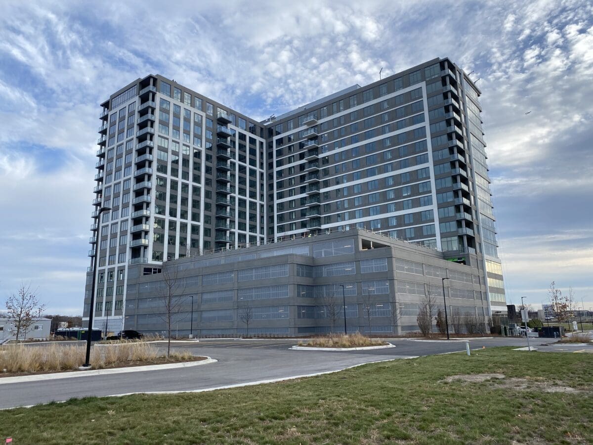 Oak Brook Commons | V3 Companies